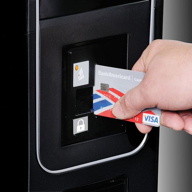 Mercato 5000 - USelectIt - Vending Machines for Sale
